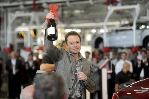 Elon Musk: All You Need To Know About This Business Magnate