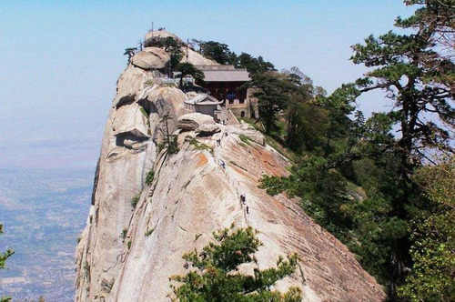 Strange Temples Of Asia That Will Give You Sleepless Nights