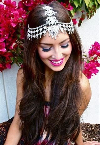 How To Dress Up Like A 'Royal Indian Queen' This Diwali 2016