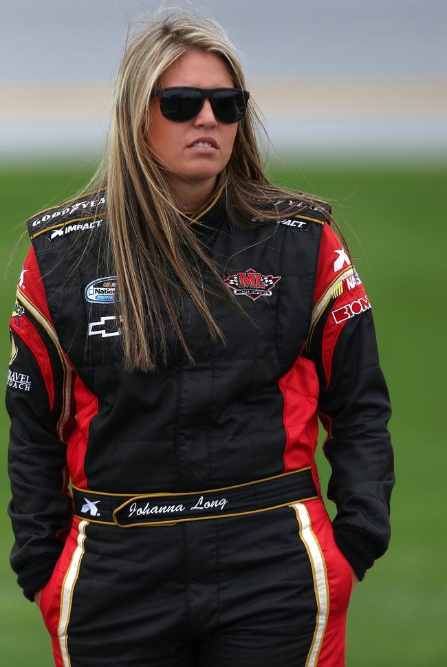 PICS: Best NASCAR Babes