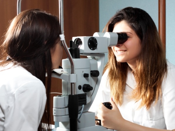 First Aid: How to Treat Foreign Bodies in the Eye | Healthy Living