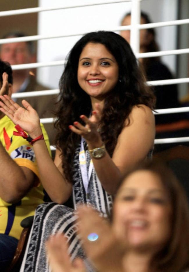PICS: IPL 7 WAGs Who've Bowled Us Over!