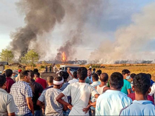 Pictures: Oil Well Fire In Assam Fire Could Be Seen From As Far As 10 ...