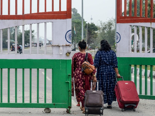 These Photos Of Closed Borders Around The World Show The Extent Of ...