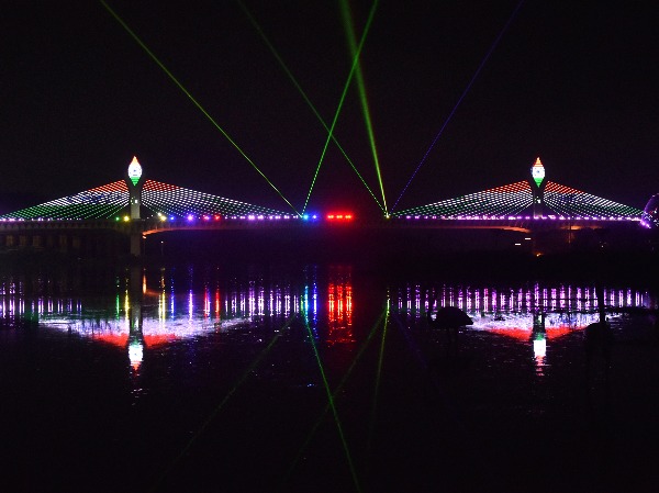 Here's What Hyderabad's Magnificent Hanging Bridge, Durgam Cheruvu ...