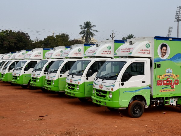 Andhra Pradesh Scripts A New Chapter: CM Flags Off 2,500 Door-To-Door ...