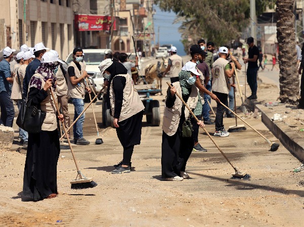 With Broom In Hand, Palestinians Step Out To Clean Up Gaza, Put Life ...